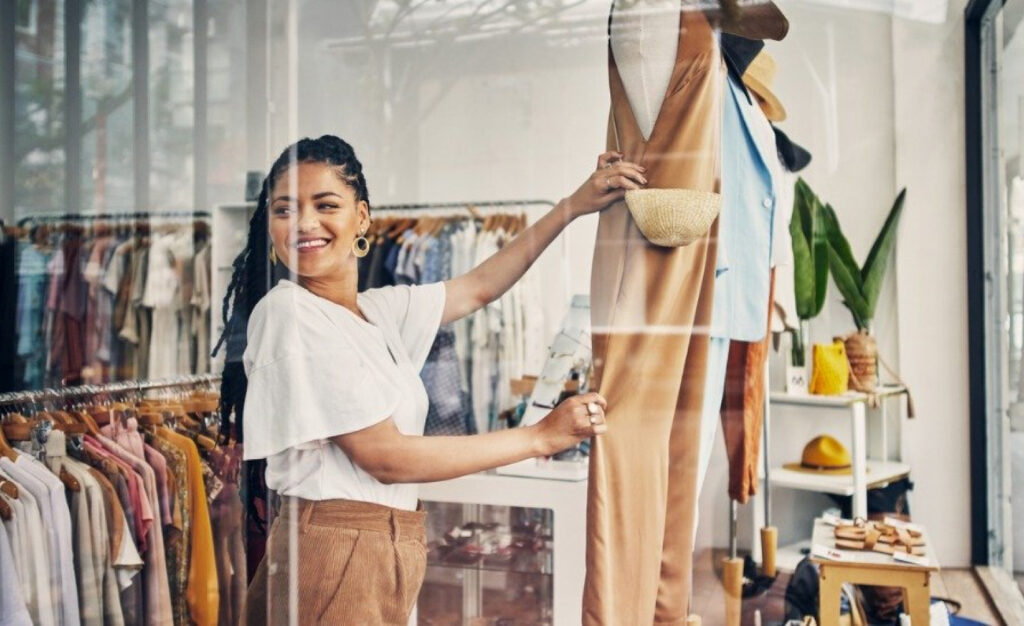 How to start a retail clothing store | Ankorstore